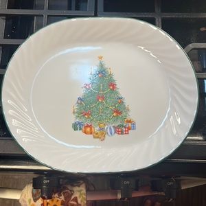 Corelle | Holiday | Vintage Corelle By Corning Christmas Pattern Platter Euc | Poshmark
